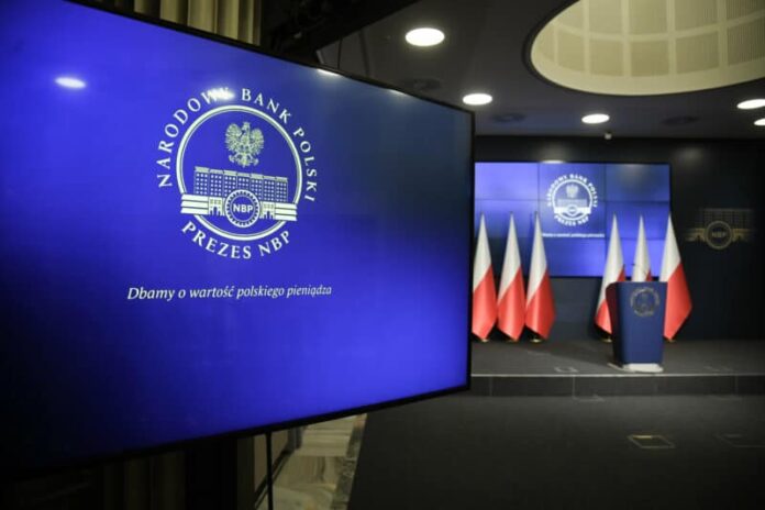 Polish Central Bank Cuts Interest Rates for the First Time in Over a ...
