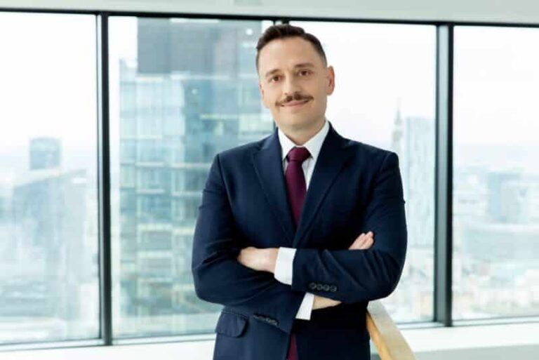 XTB Gains Over 194,000 New Clients in Q1 2025, Customer Assets Exceed ...